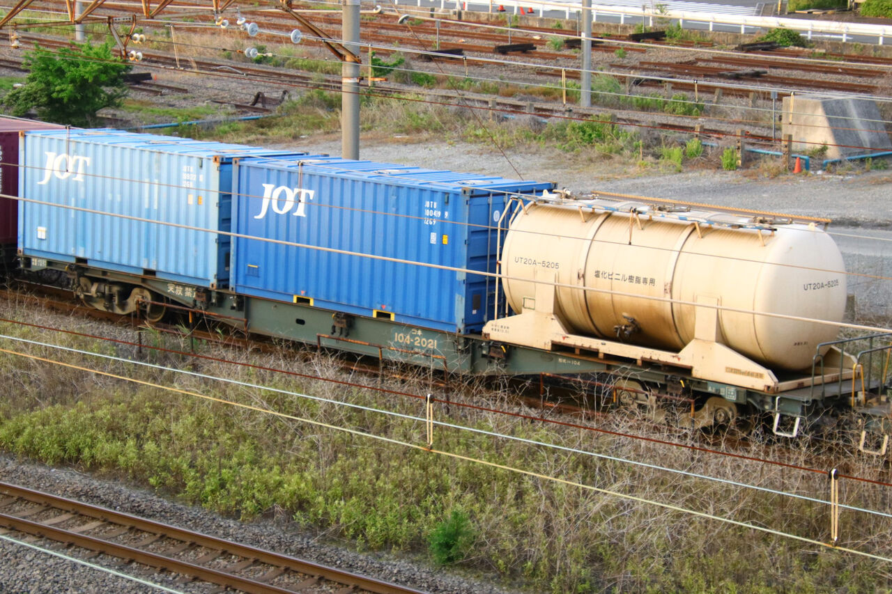 2023年05月 : 貨物列車編成記録帳