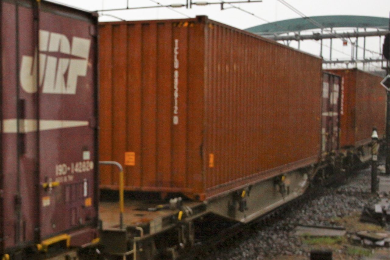 2018年10月29日 : 貨物列車編成記録帳