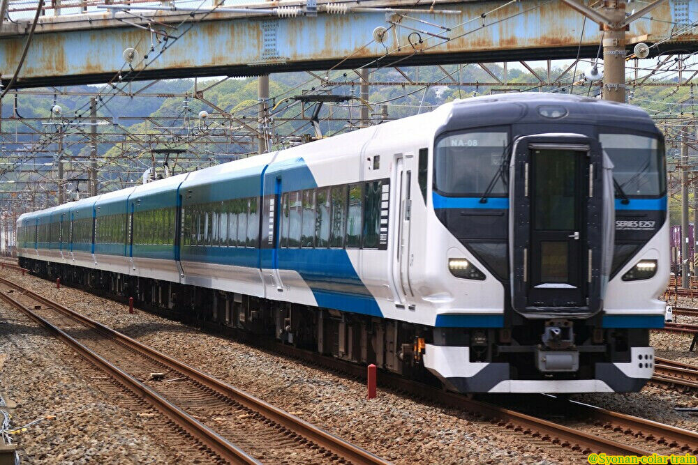 わずか1か月半で…E257系2000番台運用の「踊り子号」がすべて運休に : 湘南色の部屋（Shonan-color train）
