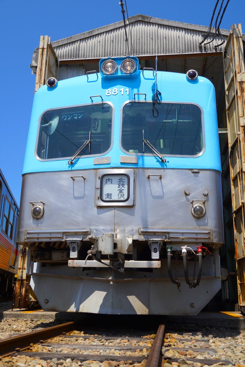 8000系8902編成引退ツアー(1) : エルム中央交通