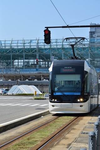 富山の鉄道（ポートラム） : APカメら倶楽部