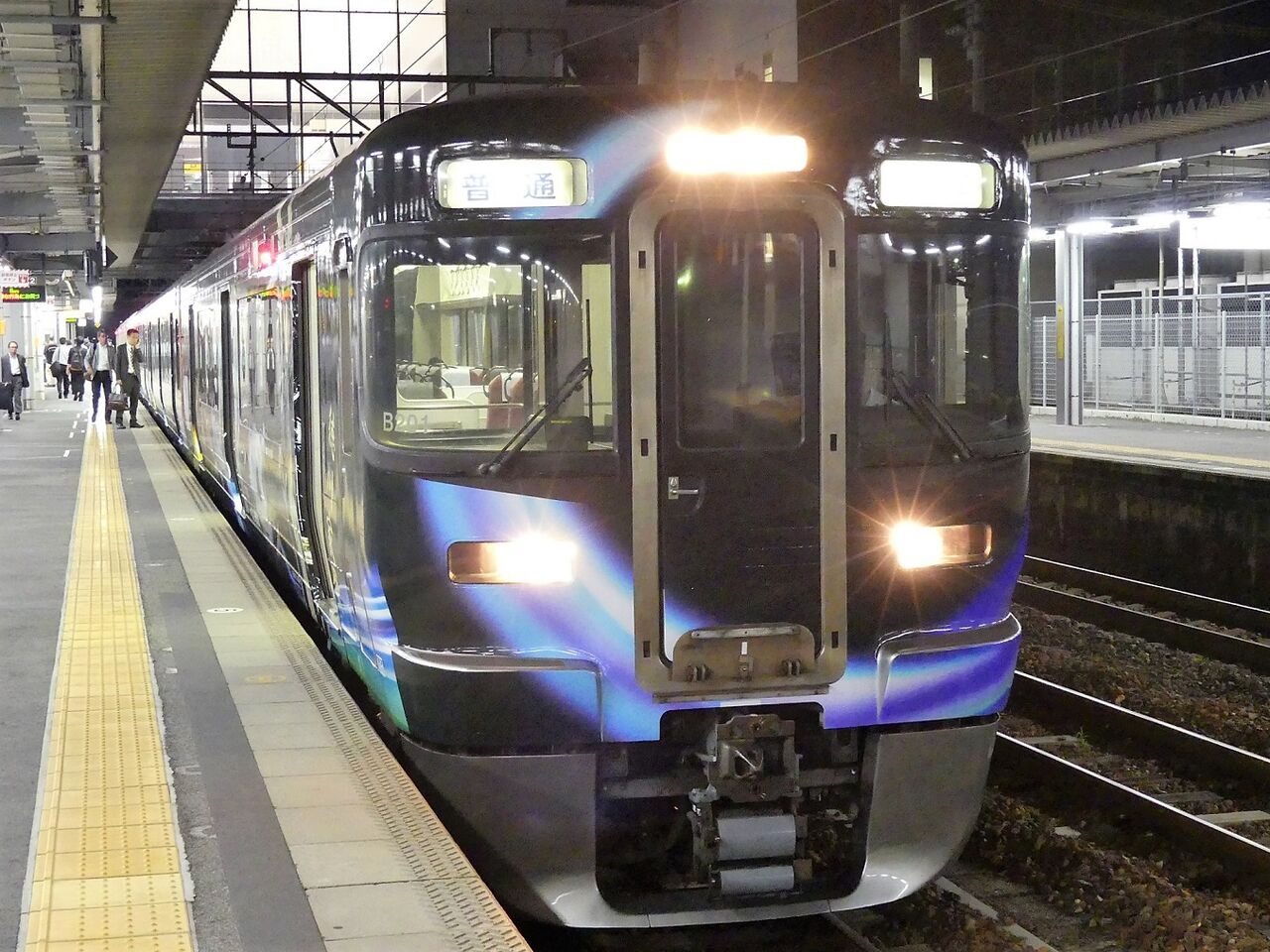313系8000番台車 愛知DCラッピング車両乗車記（H30.10.9） : TOMODACHIYA鉄道日記