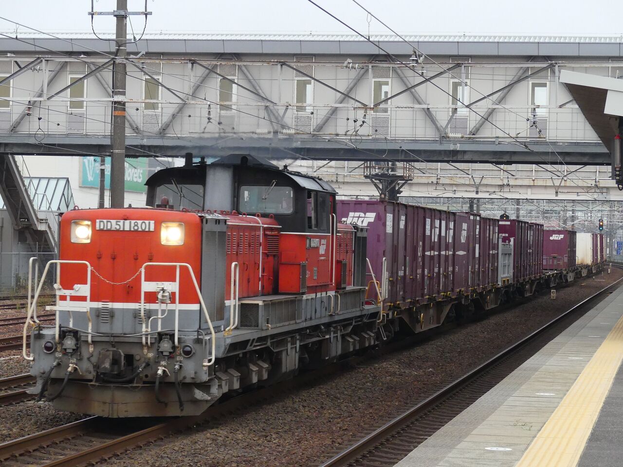 DD51（DF200）牽引貨物列車撮影記（R2.6.5） : TOMODACHIYA鉄道日記