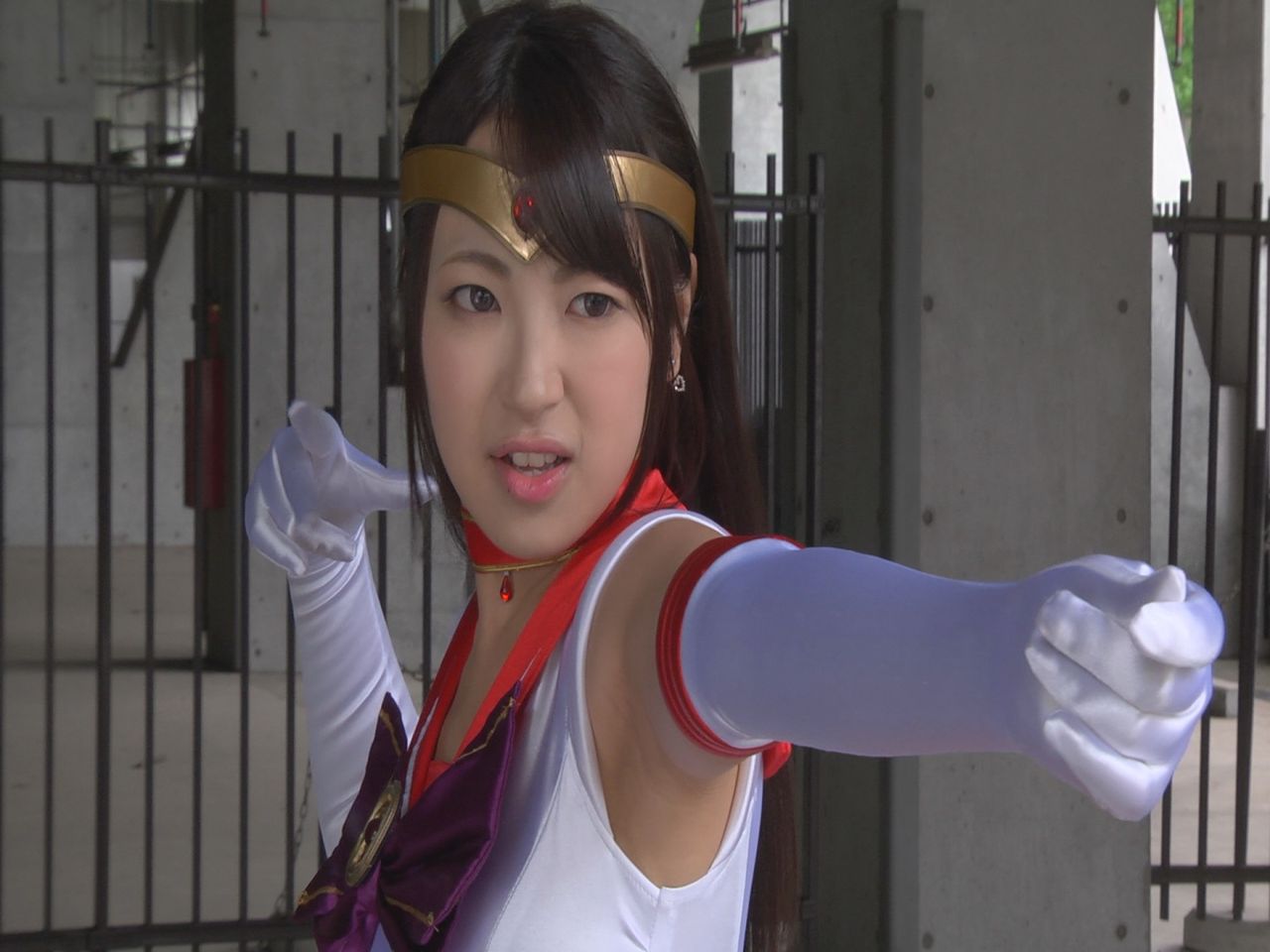 SAKATA REPORT : セーラーレパードの白目失神顔に発射