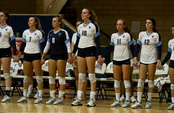 長身美女図鑑 : Carly Edwards