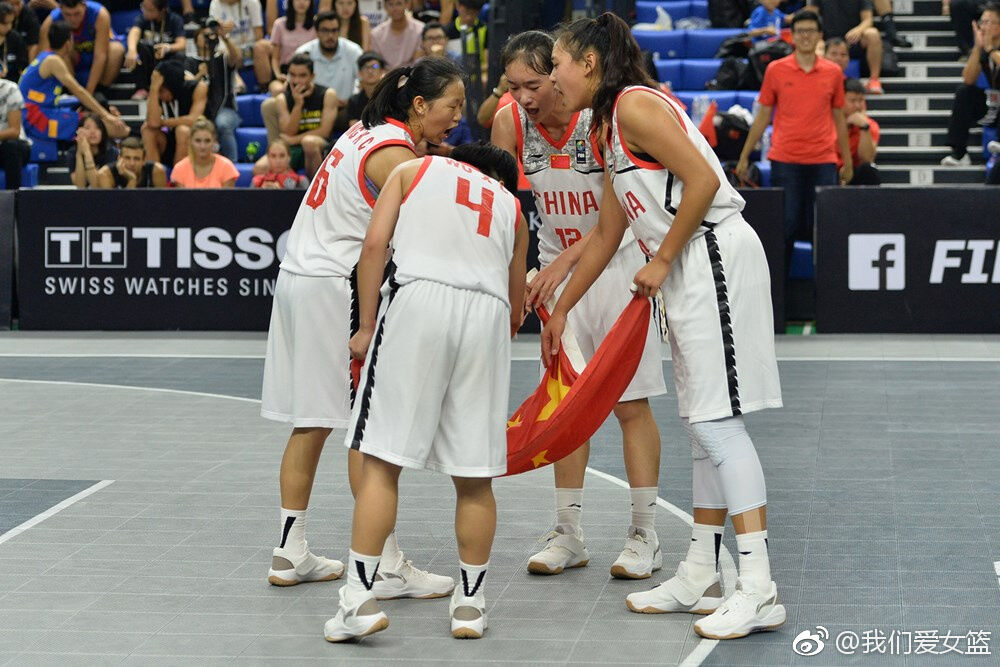 長身美女図鑑 : Ziting Tang