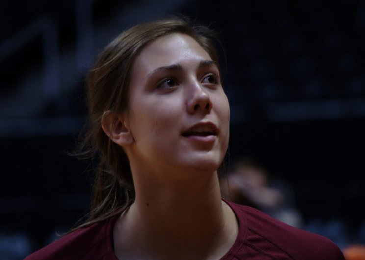 長身美女図鑑 : Sarah Burrington