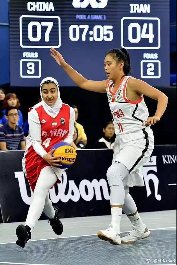 長身美女図鑑 : Ziting Tang