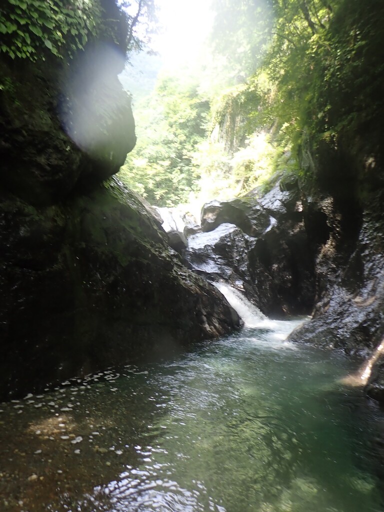 福士川渓谷「福士川ゴルジュ」 【山やへの扉】 2714