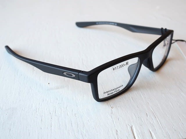 OAKLY FIN BOX の入荷です。 : TOWA OPTIQUE BLOG
