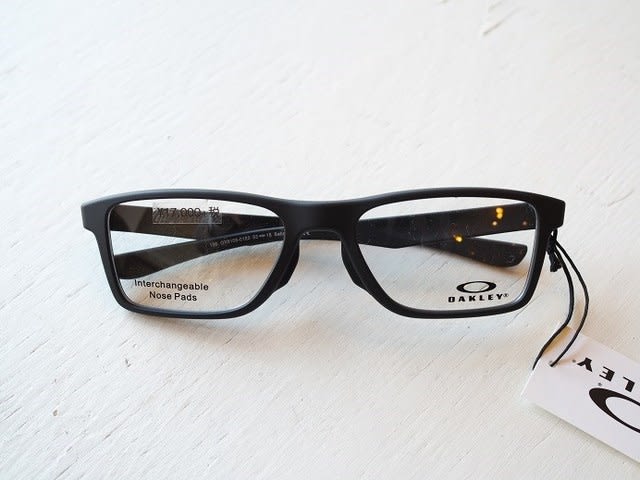 OAKLY FIN BOX の入荷です。 : TOWA OPTIQUE BLOG