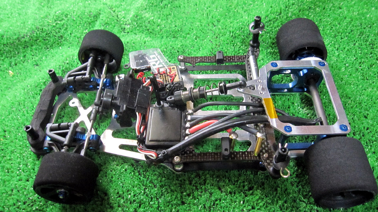 RC F1 TRG team blog:1/12レーシング