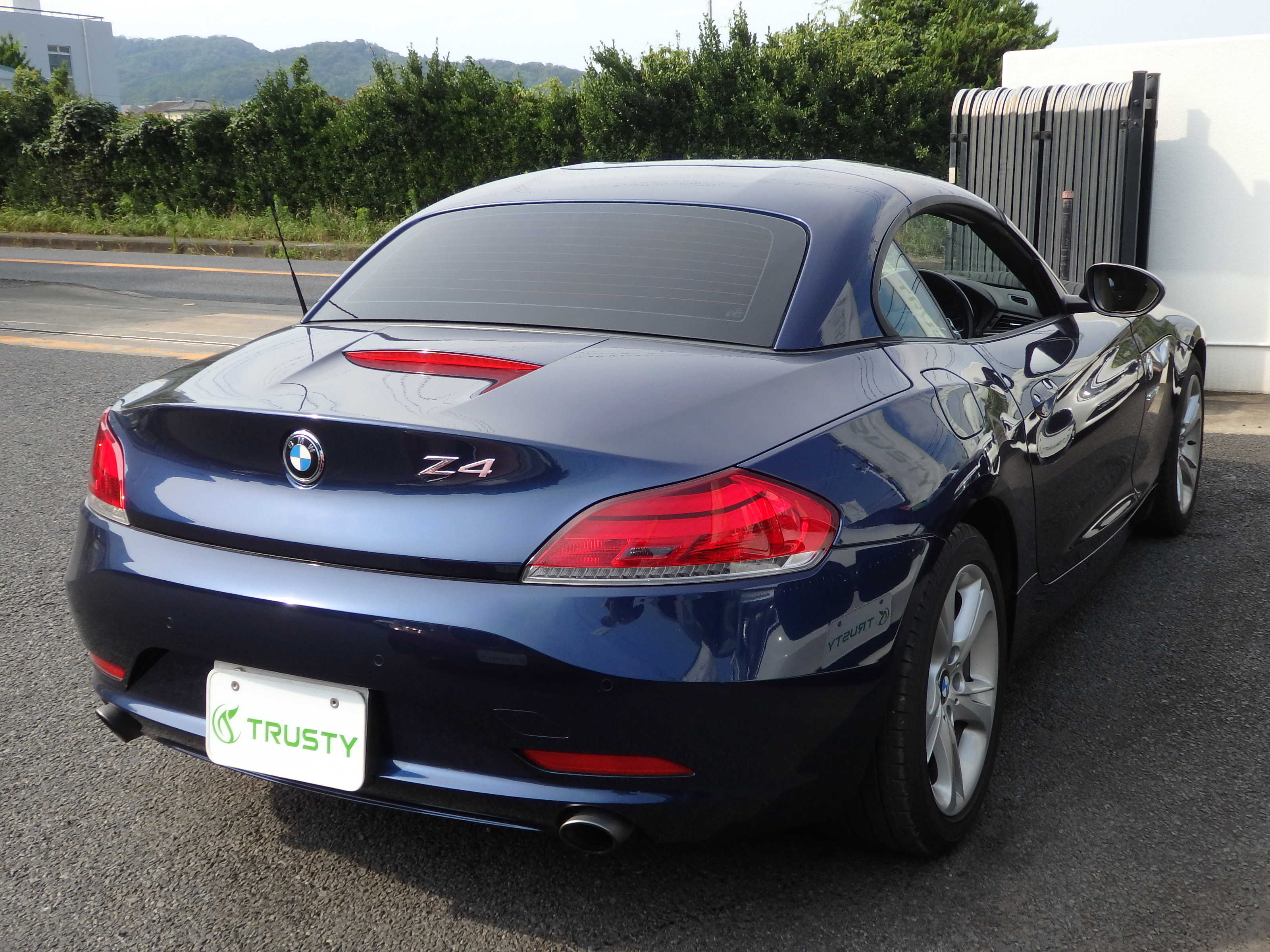 【TRUSTY本店】希少なZ4 35i入庫しました♪☆2010y Z4 sDrive35i 希少3Lエンジン! ホワイト革!☆ : ☆ ...