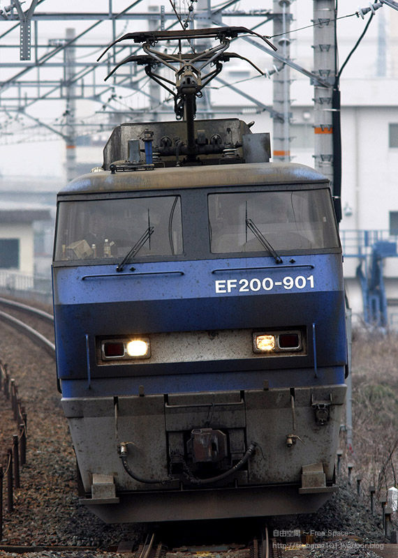 自由空間 〜Free Space〜 : EF200 901号機 & DE10