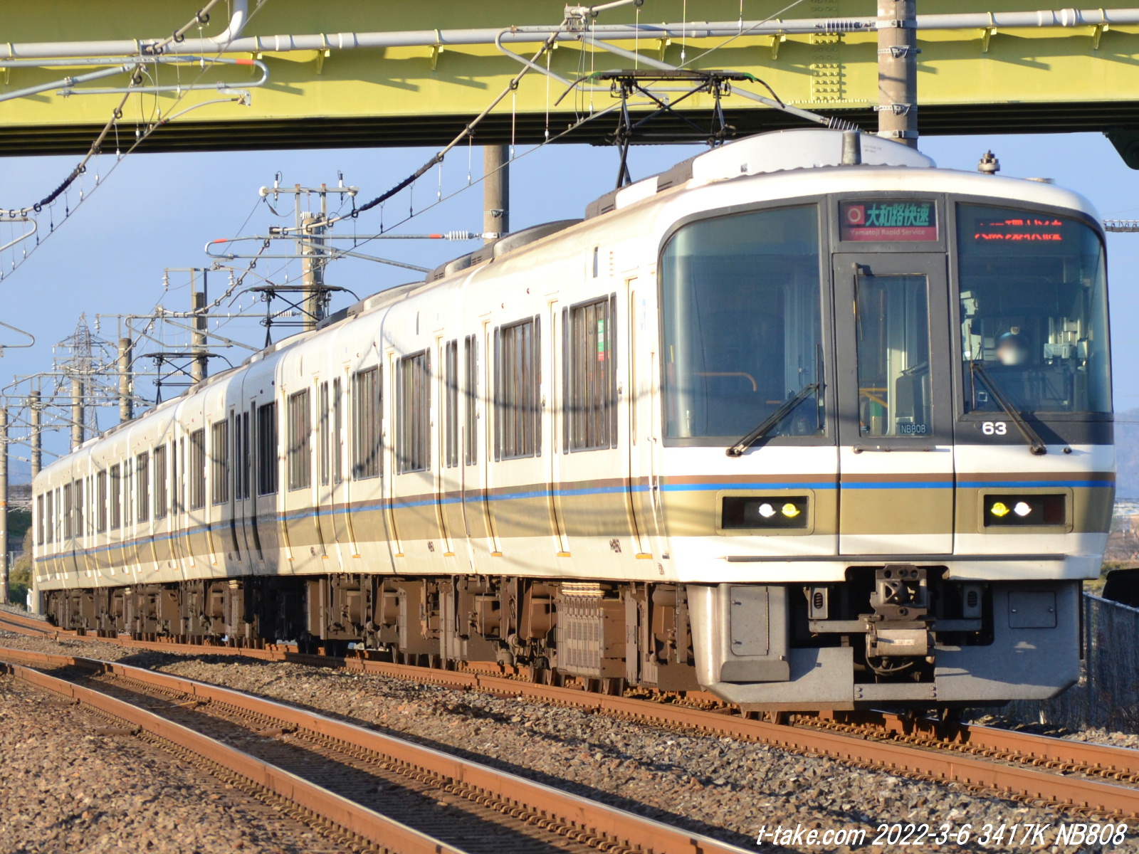 列車番号T-TAKE(てぃーていく) : 2023/10/23～大和路線221系で「うれしート」サービスの開始