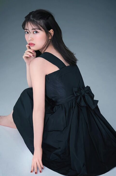 【乃木坂46】『anan』の岩本蓮加、セクシーで大人っぽい・・・ : アイドルまとめ備忘録