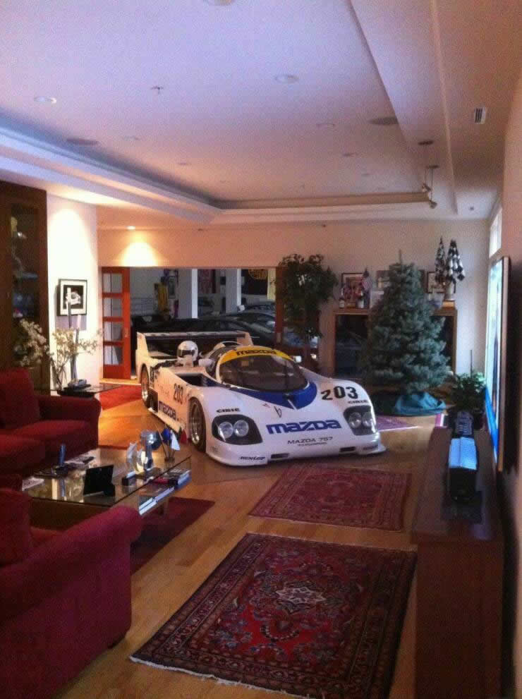 【画像】ちょっと待つだ : Turbo Bee - 自動車・バイク動画のターボビー