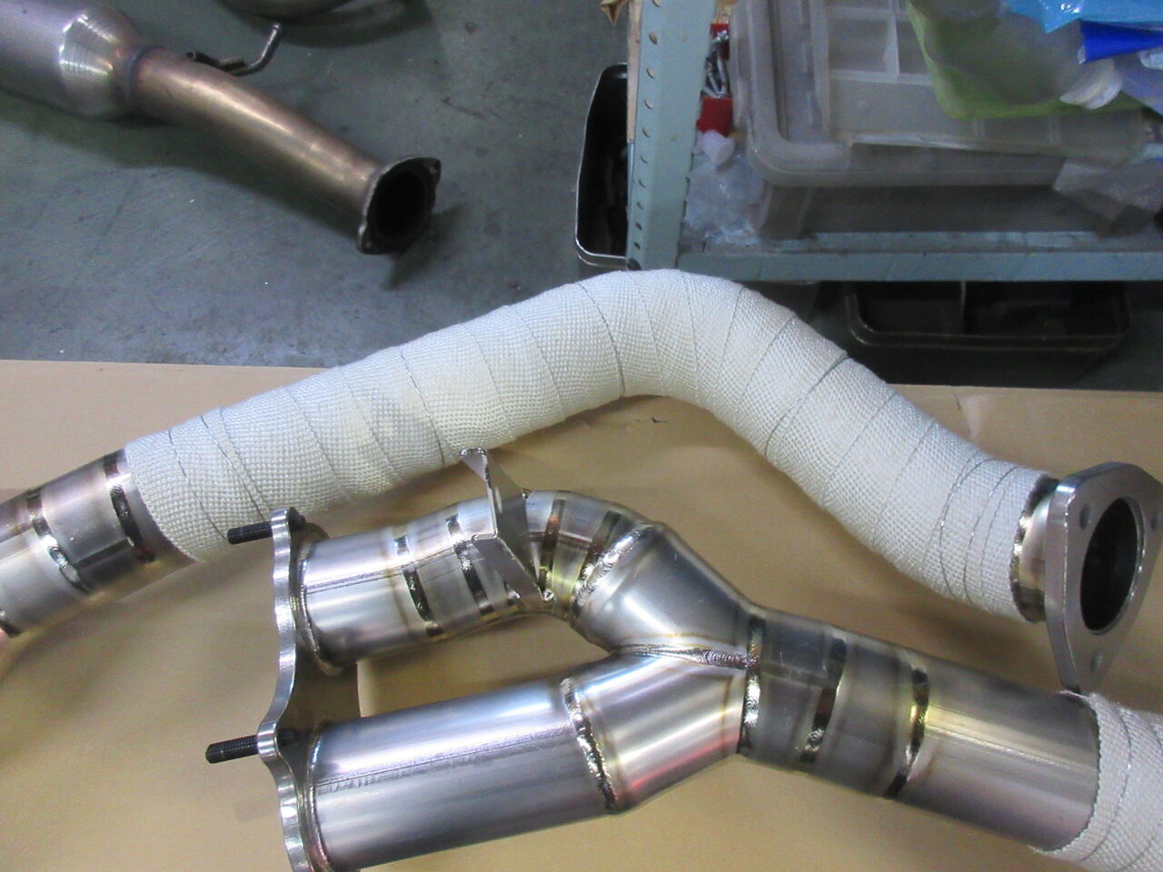 鶴田の部屋ブログ:ポルシェ 718（982）GT4 チタン製リンクパイプを組む - livedoor Blog（ブログ）