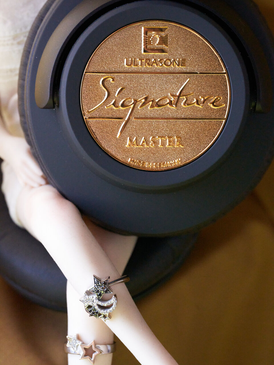 Ultrasone Signature Masterあるいは箱庭的サウンド II : iノススメ Ultrasone Signature Masterあるいは箱庭的サウンド II : iノススメ