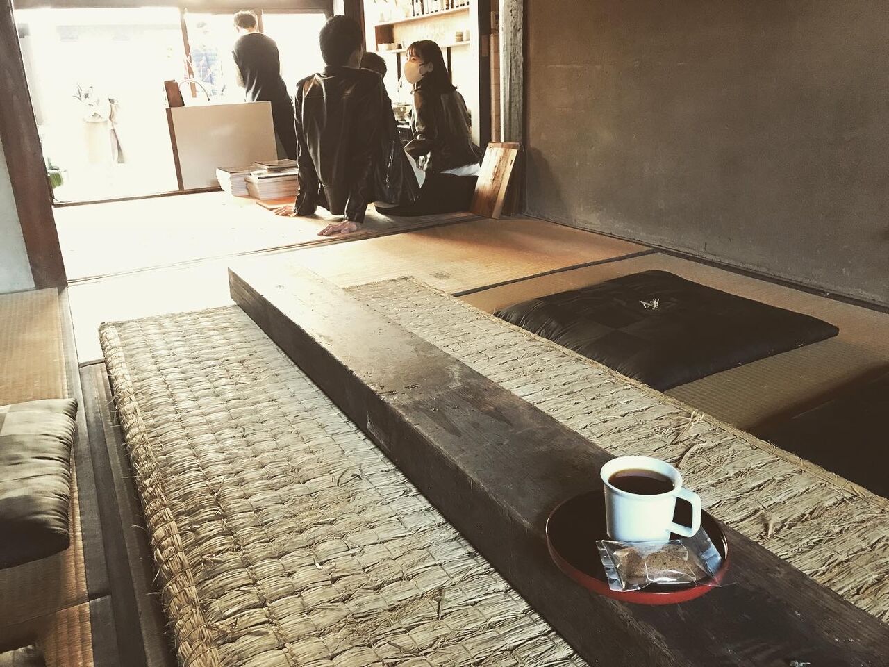 ARCHI coffee and wine Kyoto（四条中新道） : 京都珈琲案内