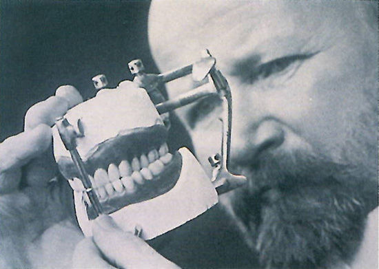 Albert Gerber : 渋谷歯科技工所