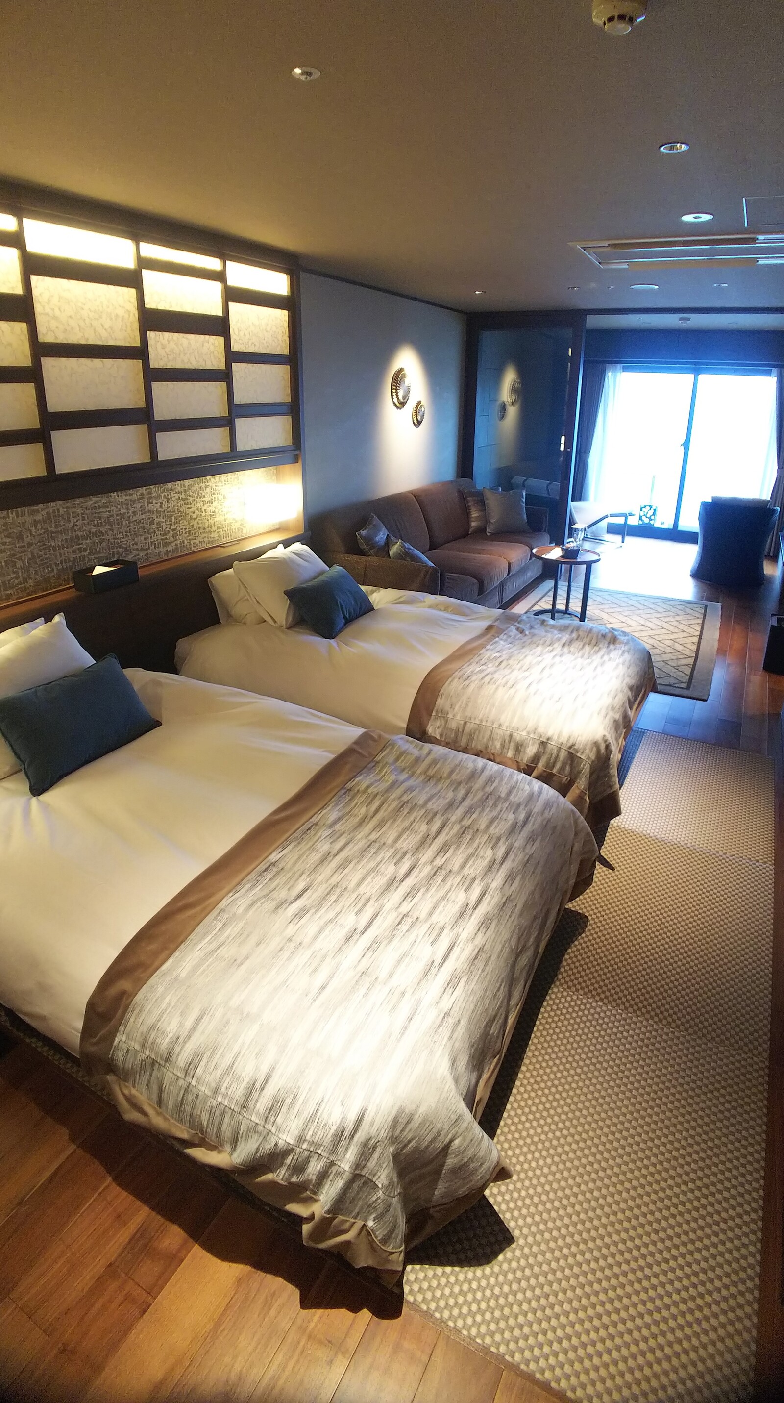 うひひの日。*:.｡☆..｡.温泉宿泊レポ*:.｡☆..｡. : 露天風呂付客室から洞爺湖ビューを堪能 「ザ・レイクスイート湖の栖」さんに行っ ...