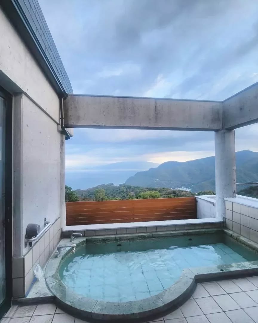 うひひの日。*:.｡☆..｡.温泉宿泊レポ*:.｡☆..｡. : 露天風呂付客室と美食をカジュアルに楽しめる 西伊豆リゾート「天空テラス（旧雲 ...