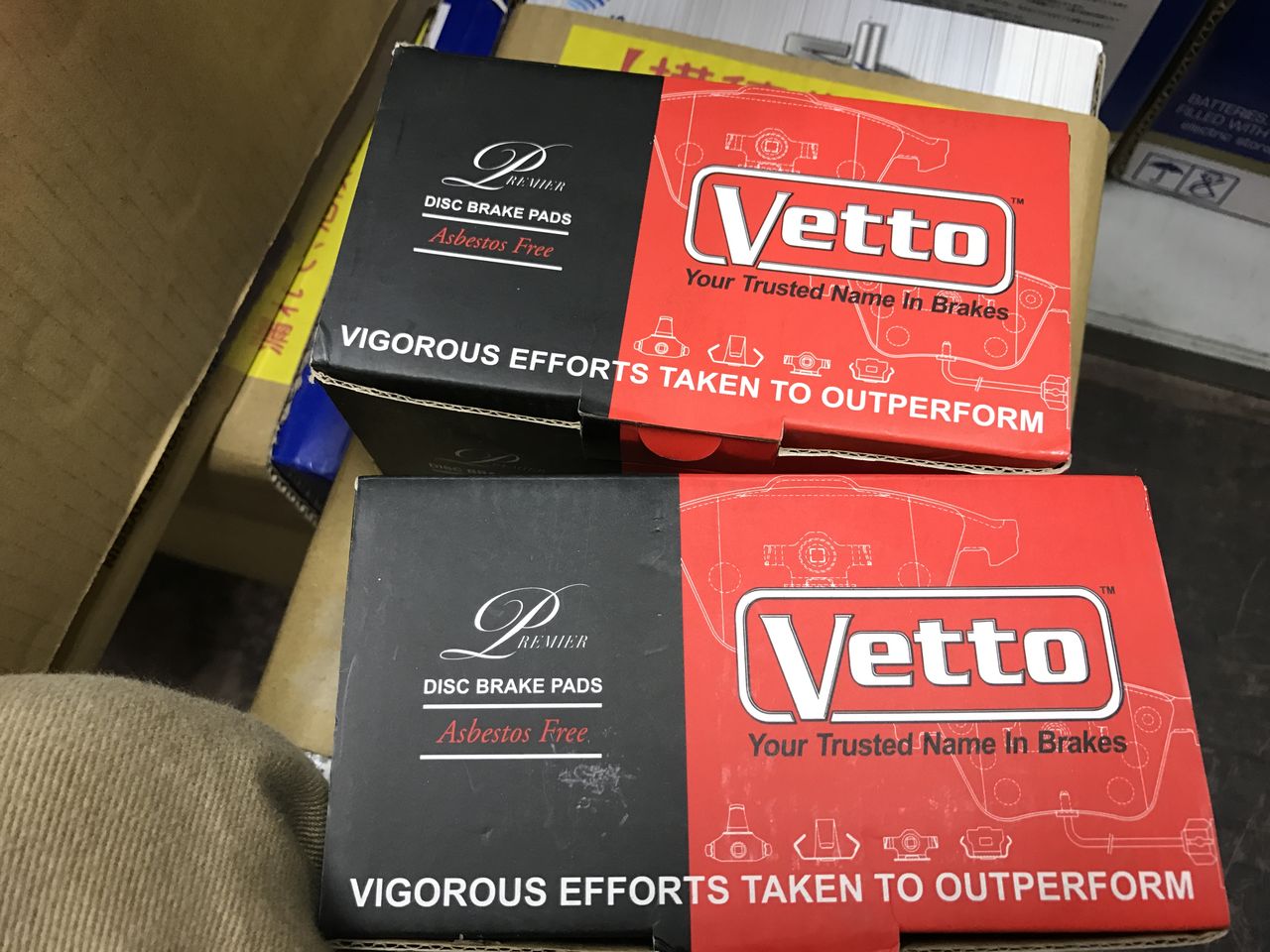 unicom cars blog:Vettoブレーキパッド オススメですよ～