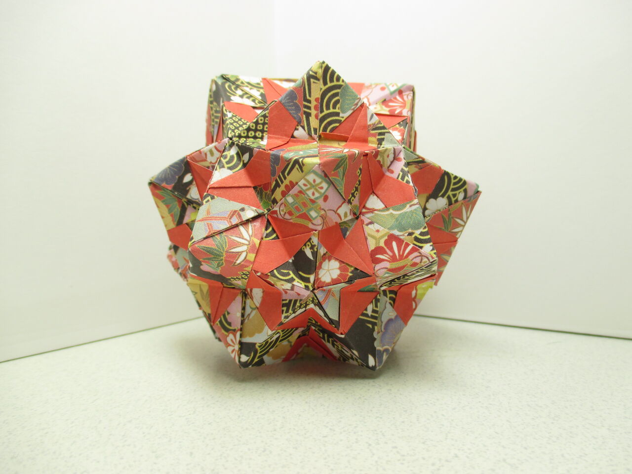 ユニット折り紙好きの隠れ家 : No．鉤193の作成