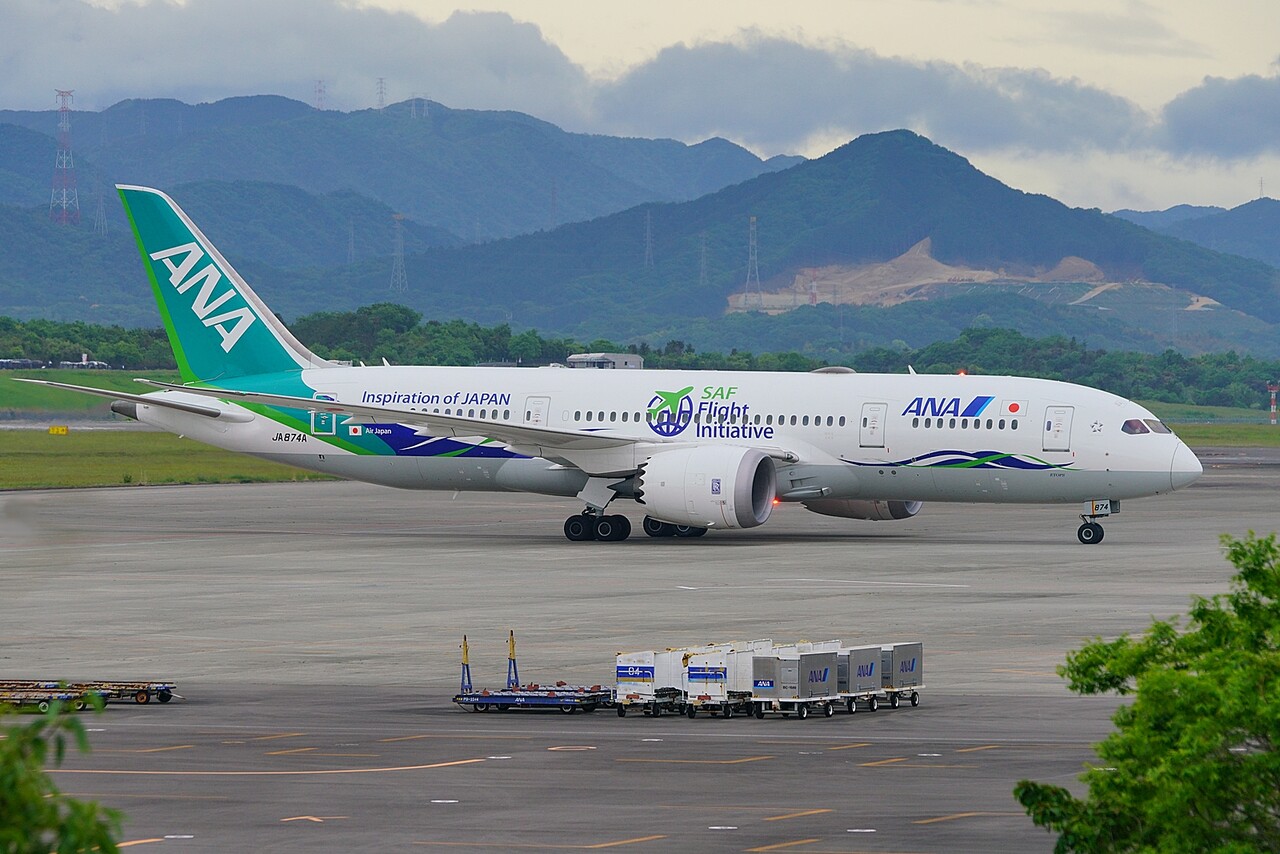 JA874A GreenJet Part2 : 讃岐の鉄と空、時々海