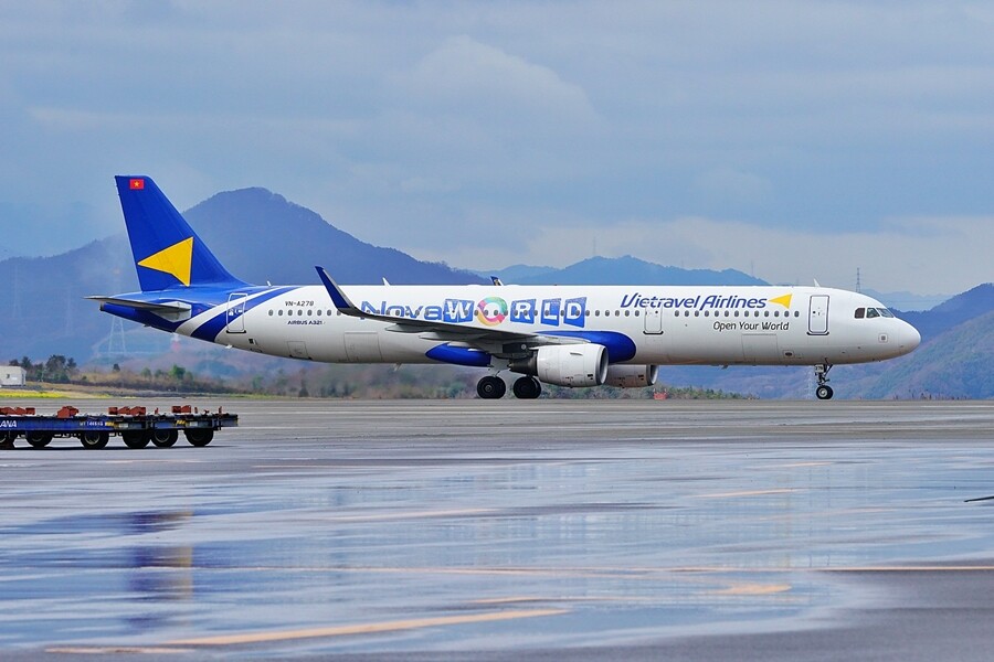 ベトラベル航空初就航（チャーター） : 讃岐の鉄と空、時々海