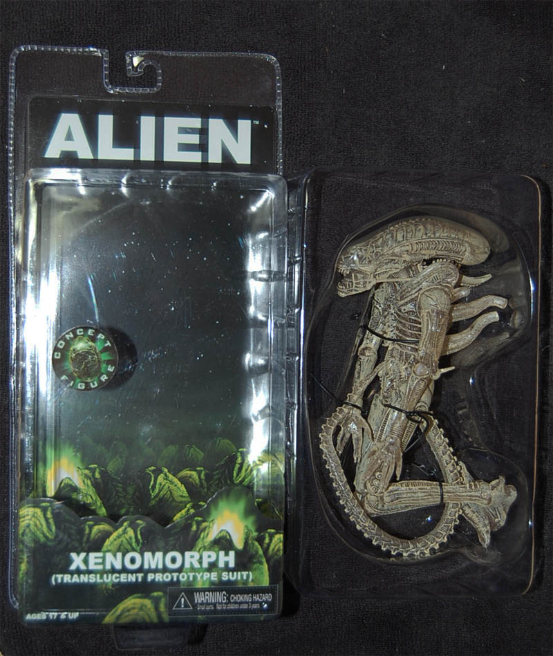 バルタン星人の部屋 : NECA ALIEN XENOMORPH TRANSLUCENT PROTOTYPE SUIT
