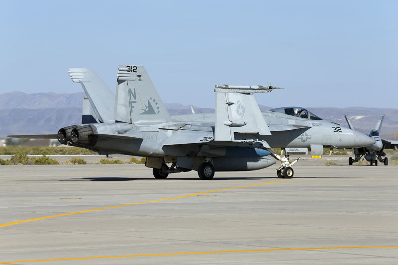 SFARP@KNFL : 飛行機好きの " つぶやき"