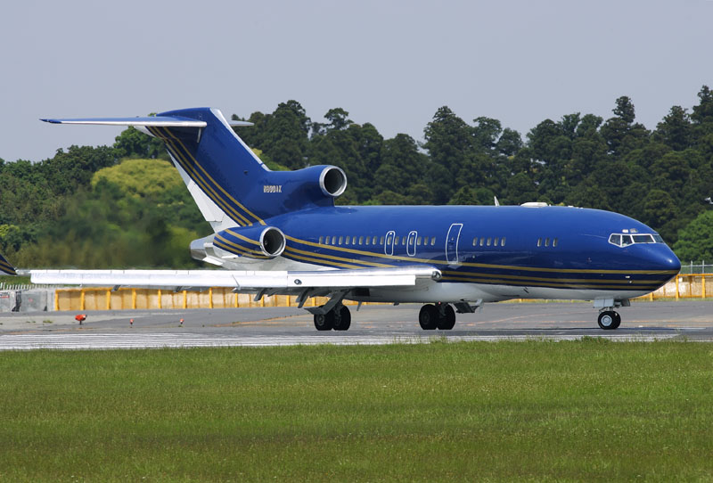 B727 : 飛行機好きの " つぶやき"