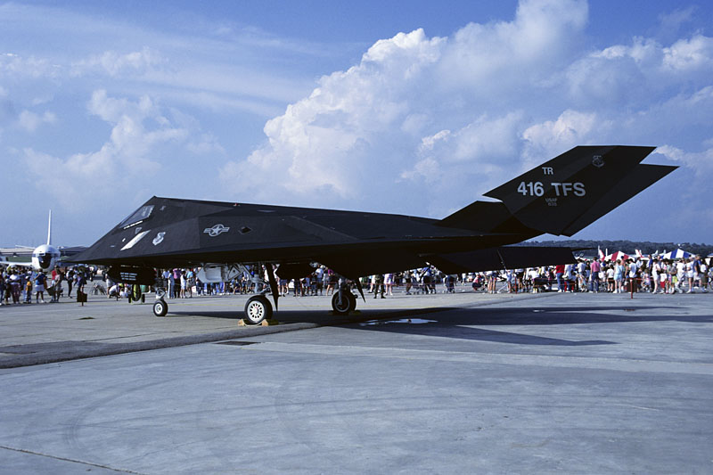 本日は 座間→厚木→羽田 & 416 : 飛行機好きの " つぶやき"