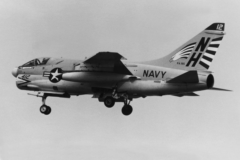 " Yellowjackets" 飛来 & 412 : 飛行機好きの " つぶやき"