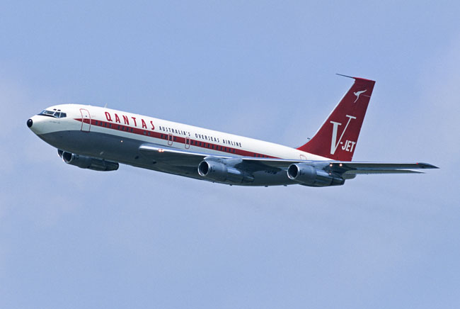 77 & 707 : 飛行機好きの " つぶやき"