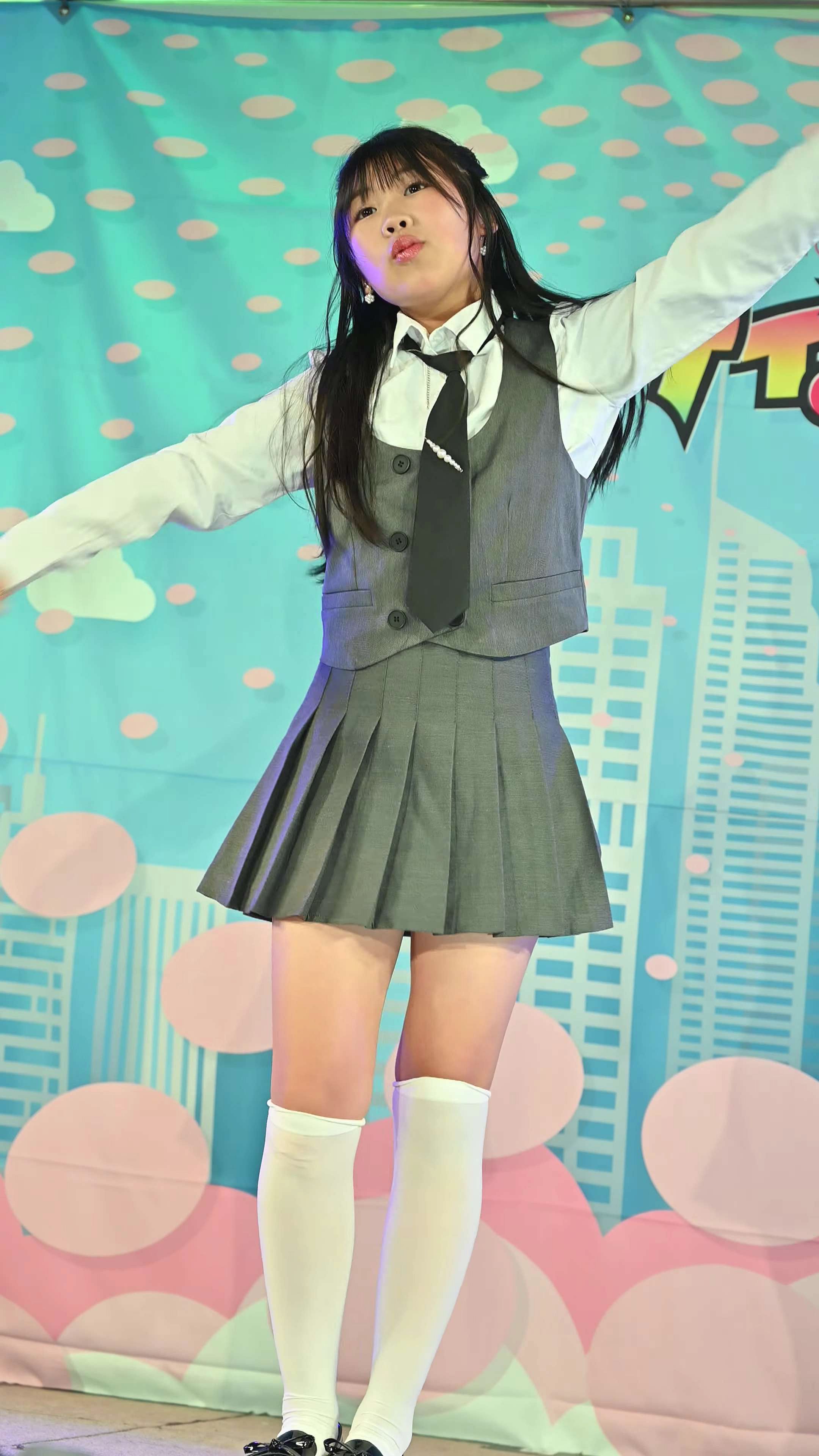 ふとももぴちぴち制服処女JC1がスカートを自分でまくるドジ！ アイゲキは処女っ子JSJCアイドルがいっぱい。 : ちょっとエッチなブログ ...