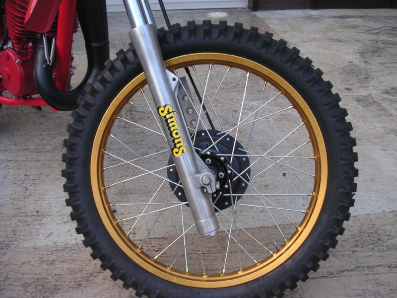 人もマシンもビンテージ！ブログ : Simons forks