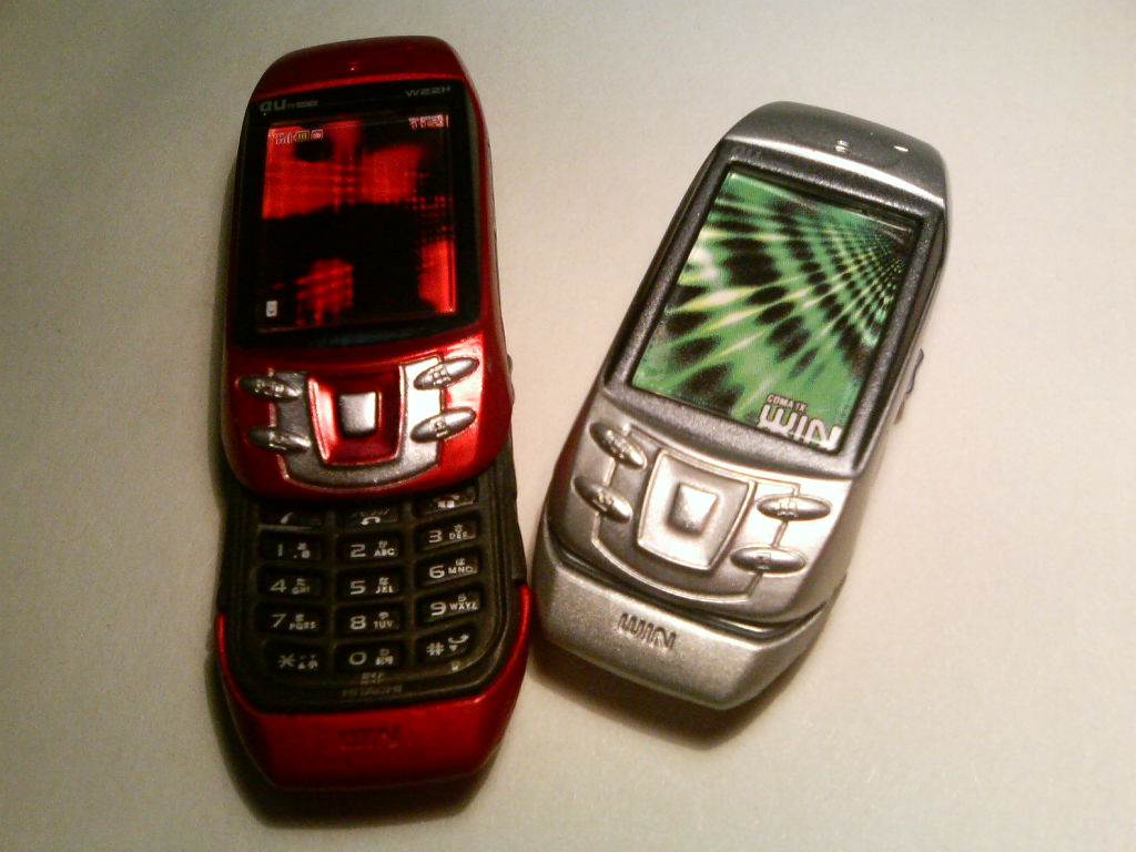 W22Hのフィギア : MOBILEDATABANK