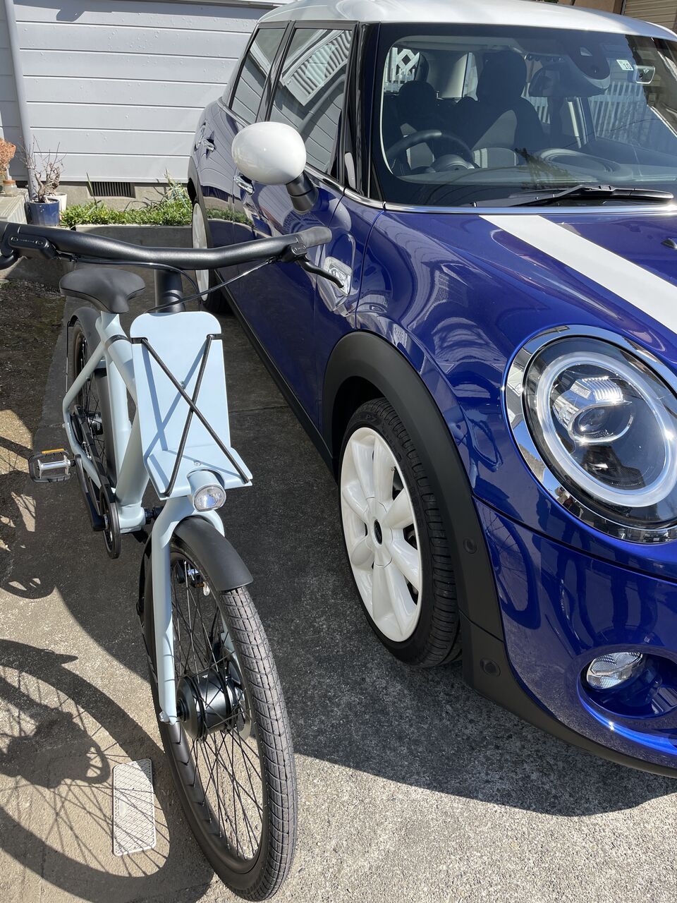 MINI Cooper SDとVanMoof X3 : voodootalk's blog*