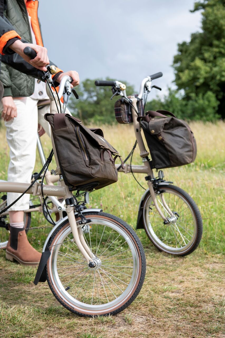 [Barbour x Brompton] のコラボレーションモデルが発表されました [ご予約受付中] : wadacycle news