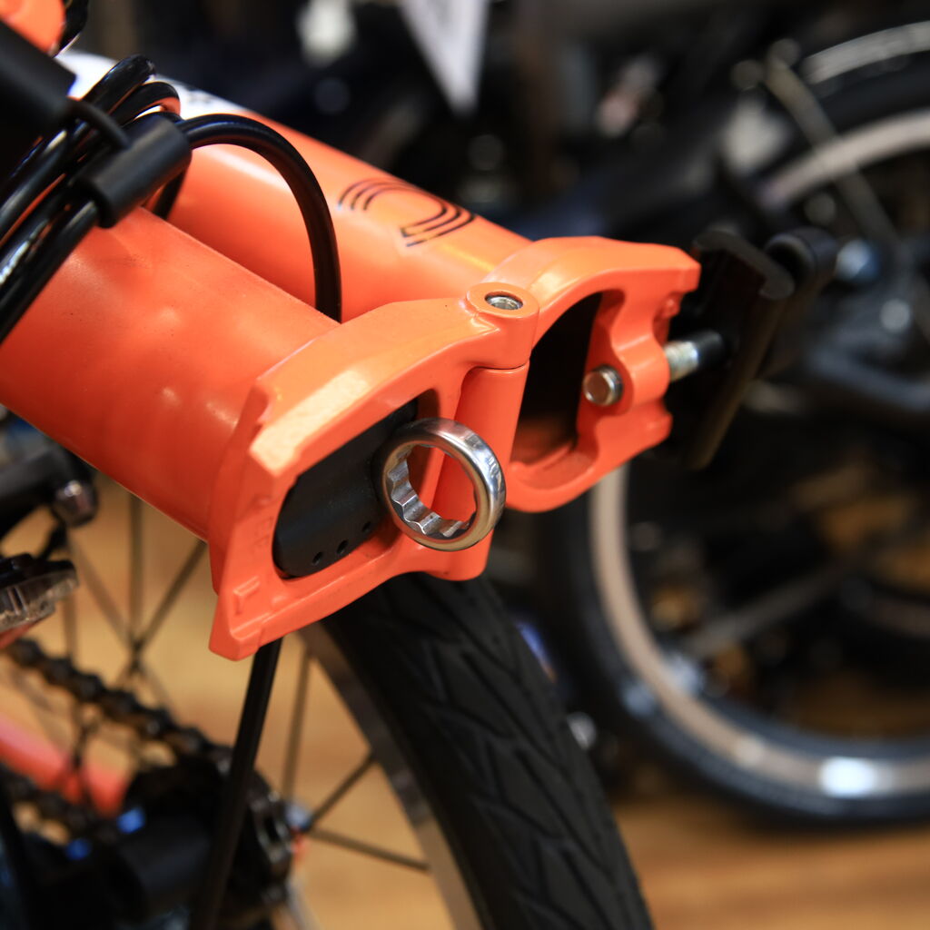 BROMPTON「TOOLKIT」「500Lm Front Light」 : wadacycle news