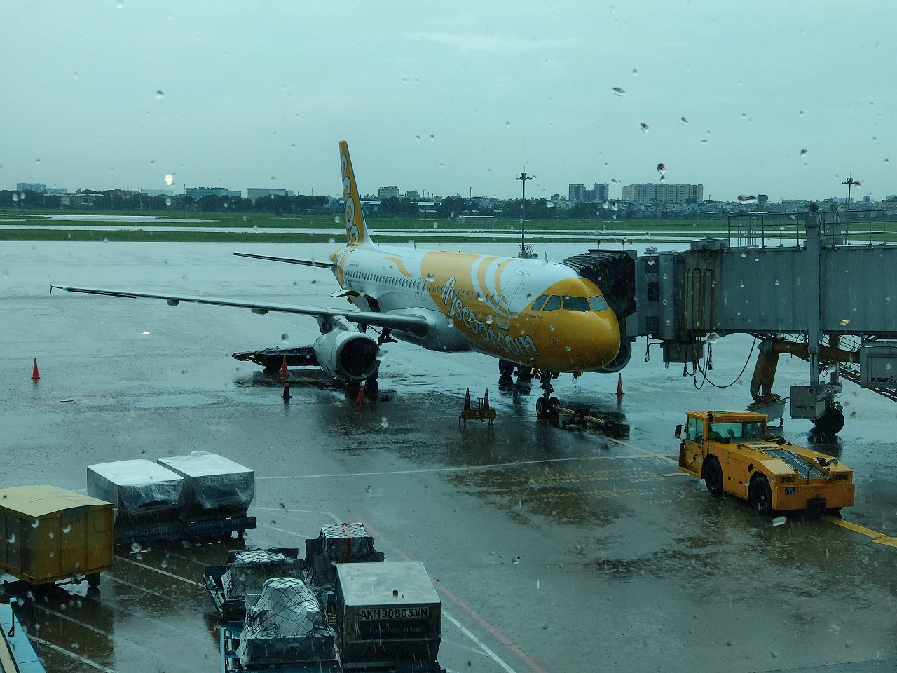 旅とスマホと徒然と : 2019年9月カンボジア・プノンペン旅行（その6）・VN920（SGN-PNH）でプノンペンへ