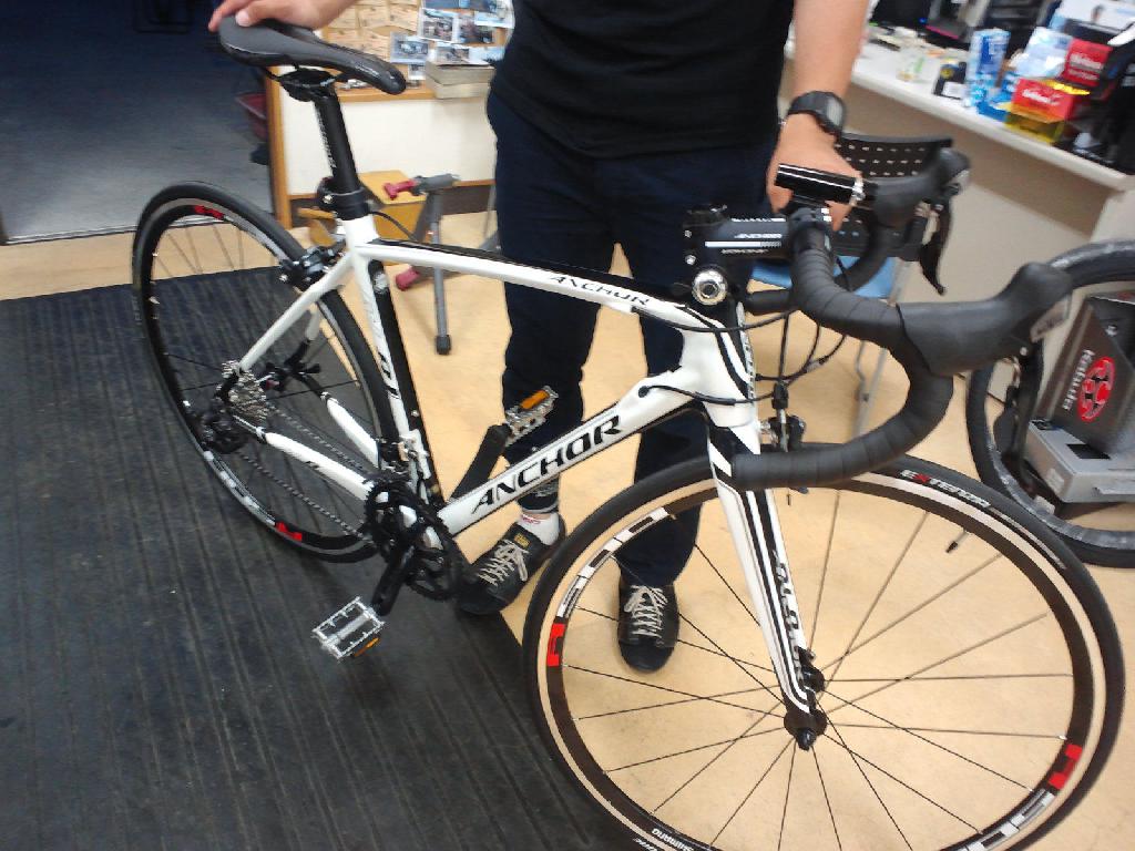 ANCHOR RL8 レーシングホワイト : サイクルショップ ワラガイ