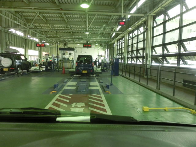 WEED DRIVE : HM4 ホビオ 車検