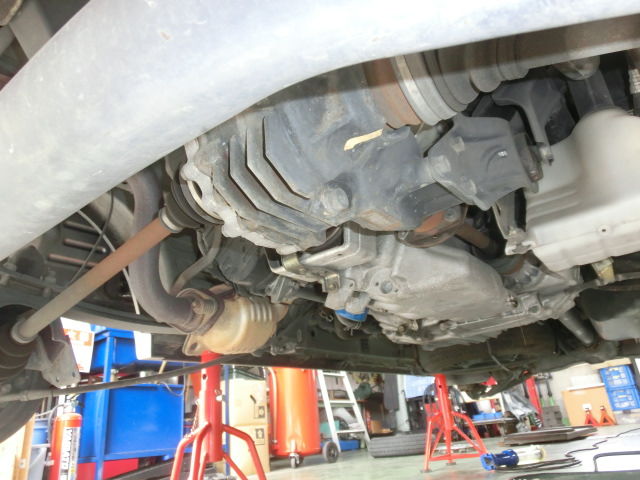 WEED DRIVE : HM4 ホビオ 車検準備