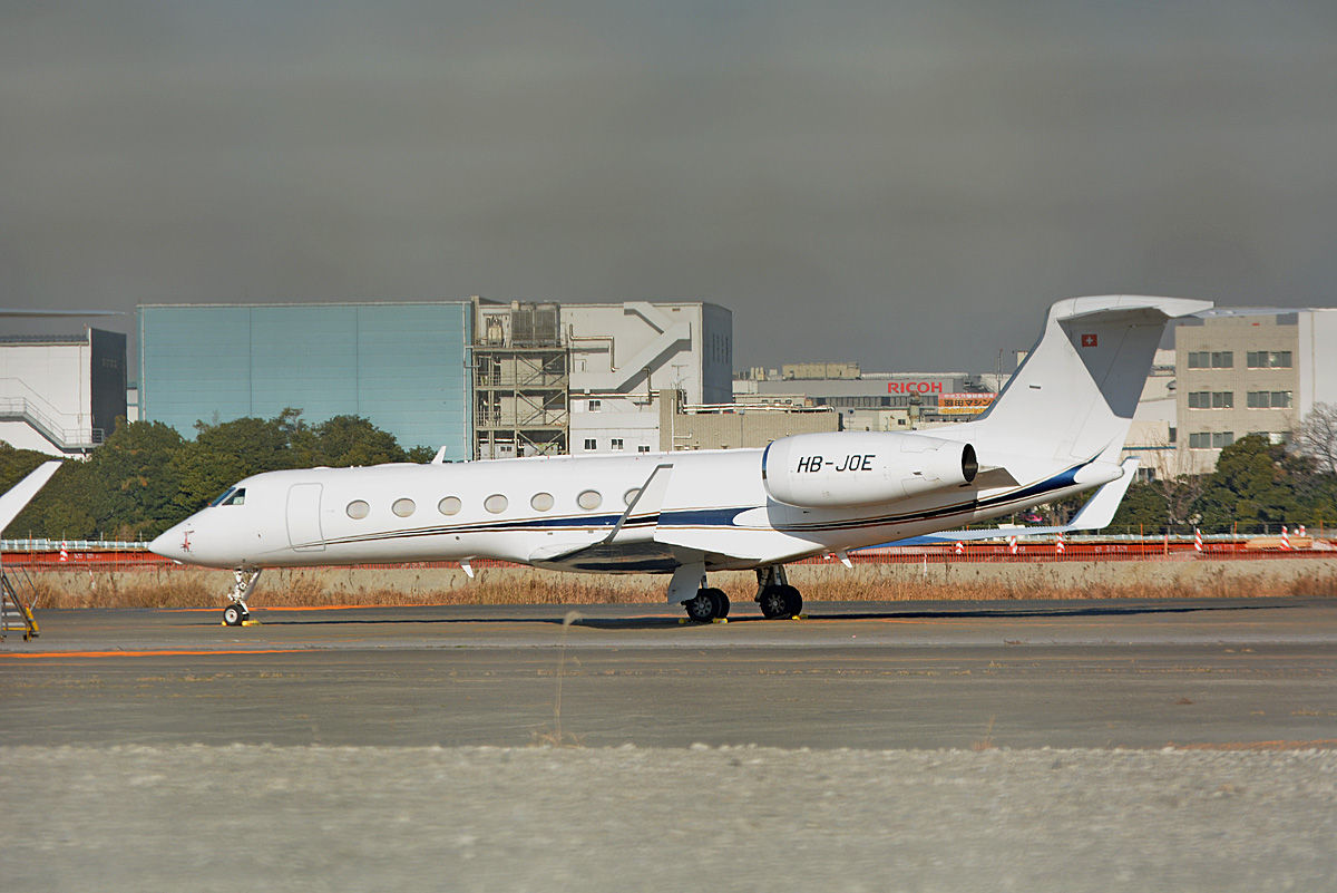 ビズジェット備忘録（12月19日・羽田） : Airplane and Weather Diary