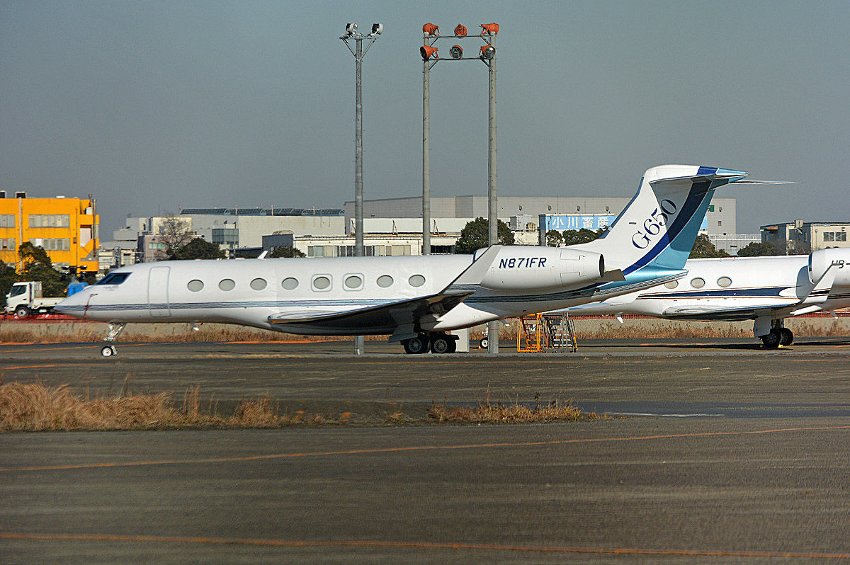 ビズジェット備忘録（12月19日・羽田） : Airplane and Weather Diary
