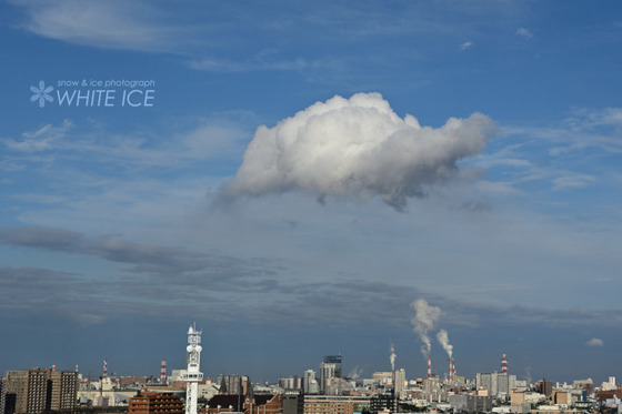 Cumulus homogenitus : WHITE ICE